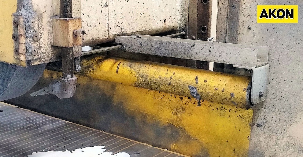 Roll Up Industrial Screen - AKON Skirting and Bellows